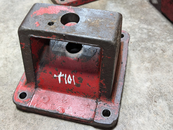 Drawbar Pivot Support IH International 108508C1 USED - Hines Red ...