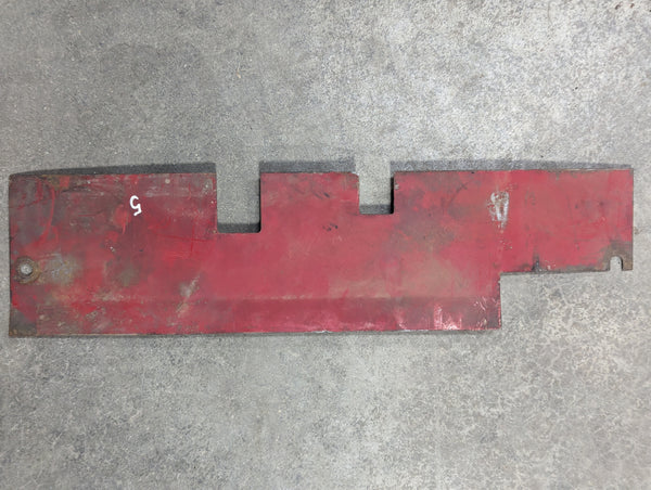 Front Heat Baffle IH International 531509R1 USED - Hines Red Tractor Parts