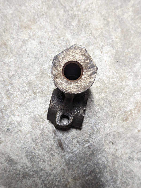 Rocker Arm Bracket Front/Rear IH International 164422R1 USED - Hines ...