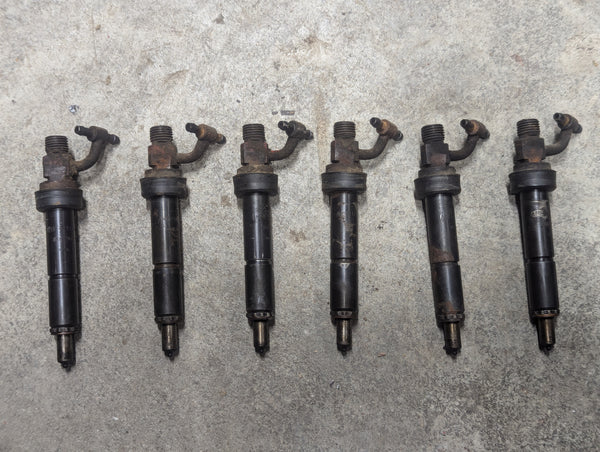Fuel Injector IH International 687372C91 USED - Hines Red Tractor Parts