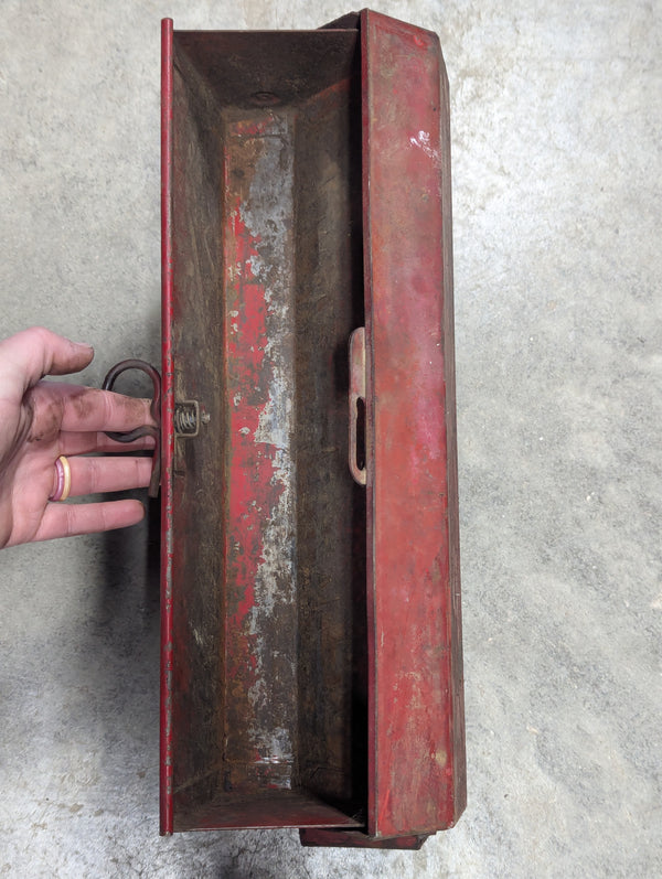 Used IH Tool Box 383115R91, Fits 706-1566 Tractors - Hines Red Tractor ...