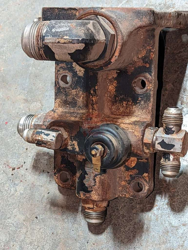 Used Auxiliary Valve Mounting Plate for IH Tractors - 224406C1 - Hines ...