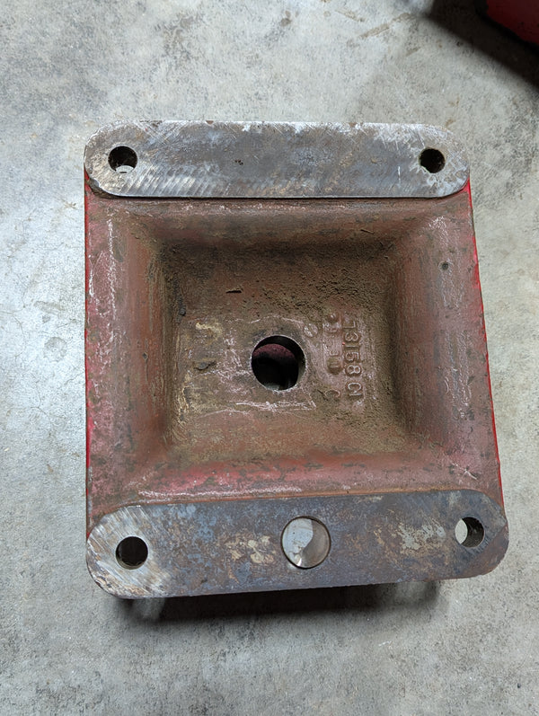 Drawbar Pivot Support IH International 391890R11 USED - Hines Red ...