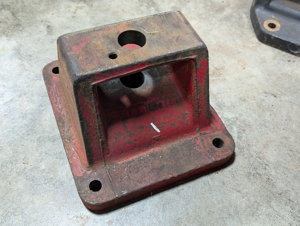Drawbar Pivot Support IH International 391890R11 USED - Hines Red ...