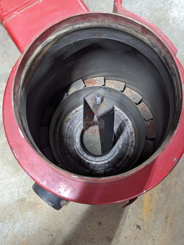 Used Air Cleaner Assembly for IH Tractors - 127491C91, Fits 666 & More ...