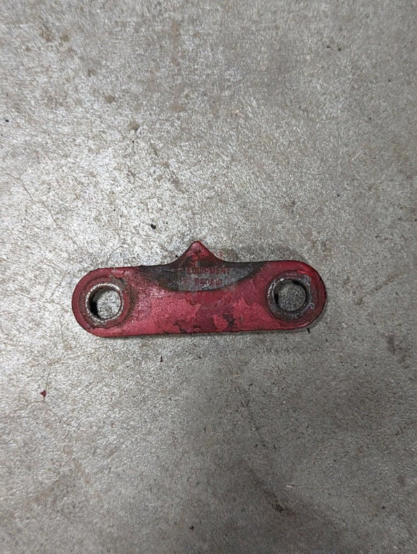 Crank Arm Retainer IH International 383262R1 USED - Hines Red Tractor Parts