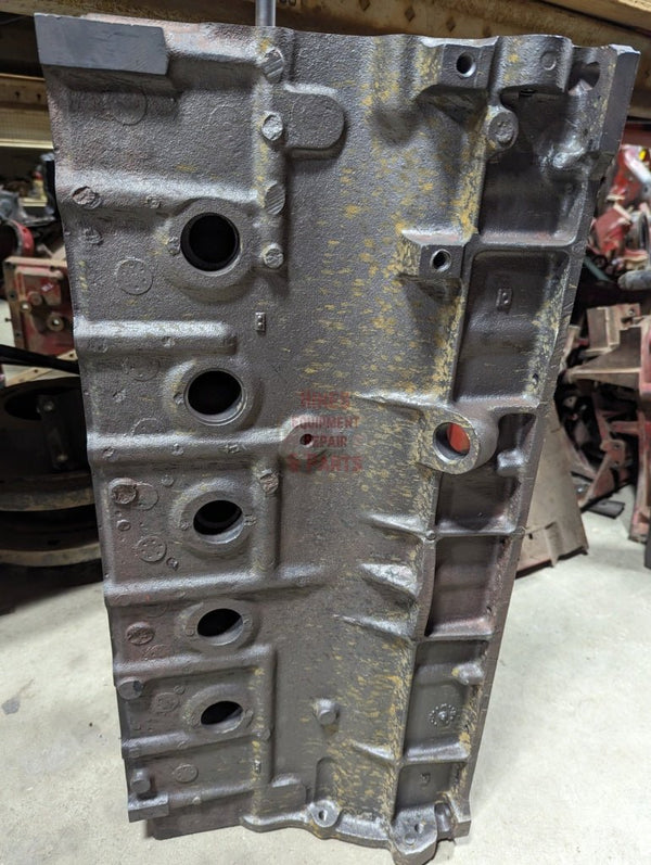 D-282 Engine Block IH International 601774C3 USED - Hines Red Tractor Parts